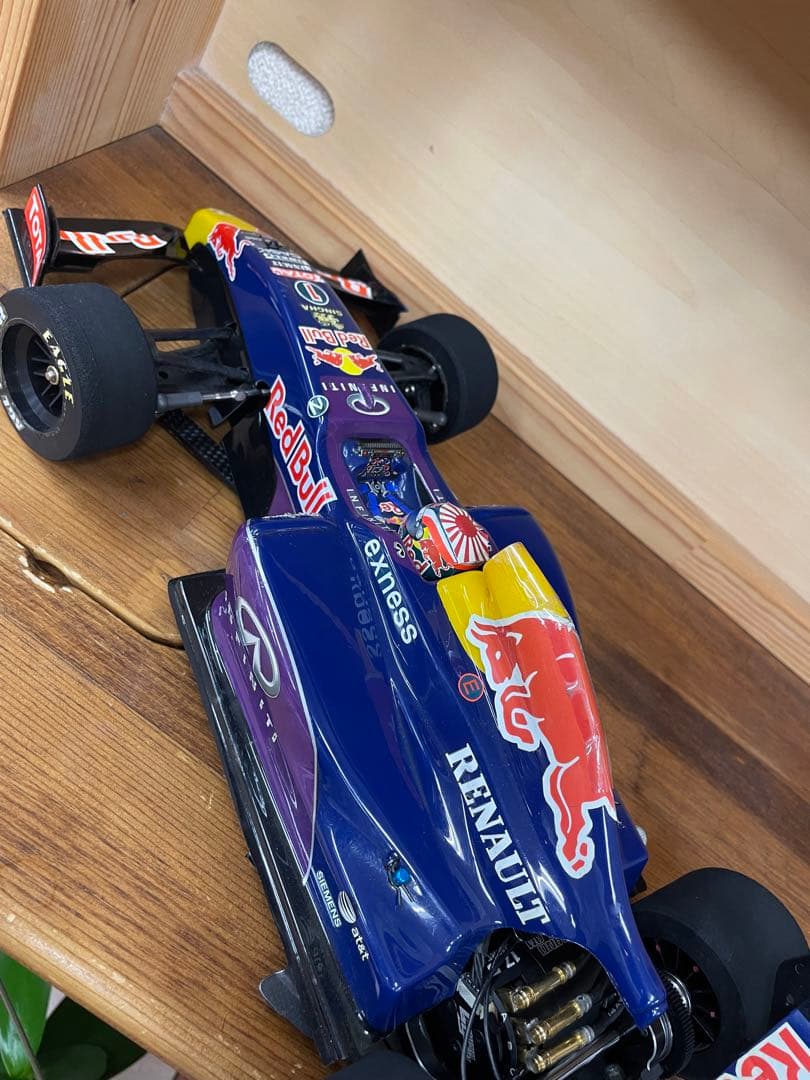 ラジコン　F1 ボディー　レッドブル　RED BULL プロトフォームF103