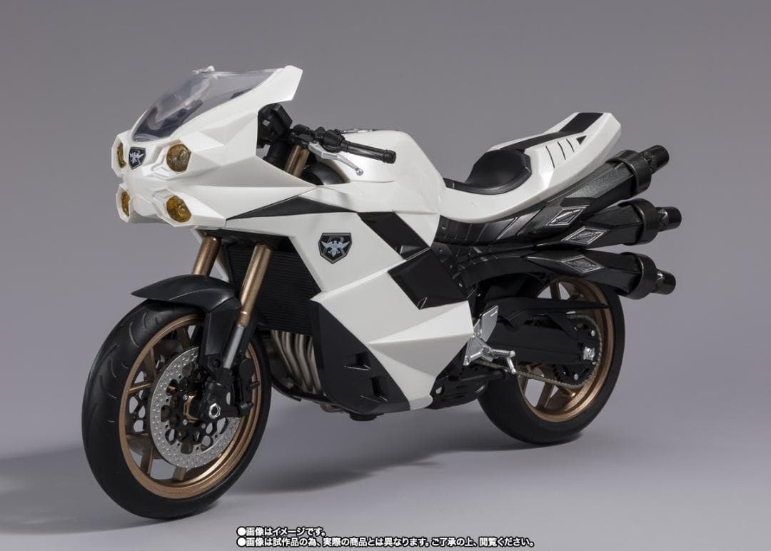 【セット売り】大量発生型相変異バッタオーグ&搭乗用サイクロン号