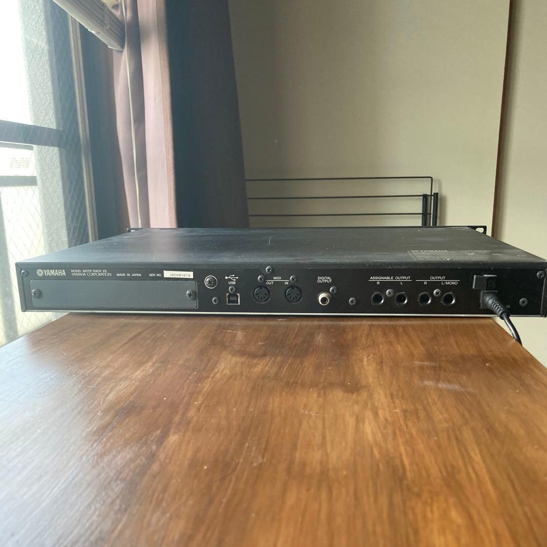 YAMAHA MOTIF RACK XS 音源モジュール