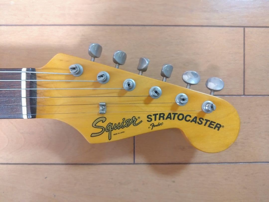 ギター Squier Stratocaster SST-45 FRD