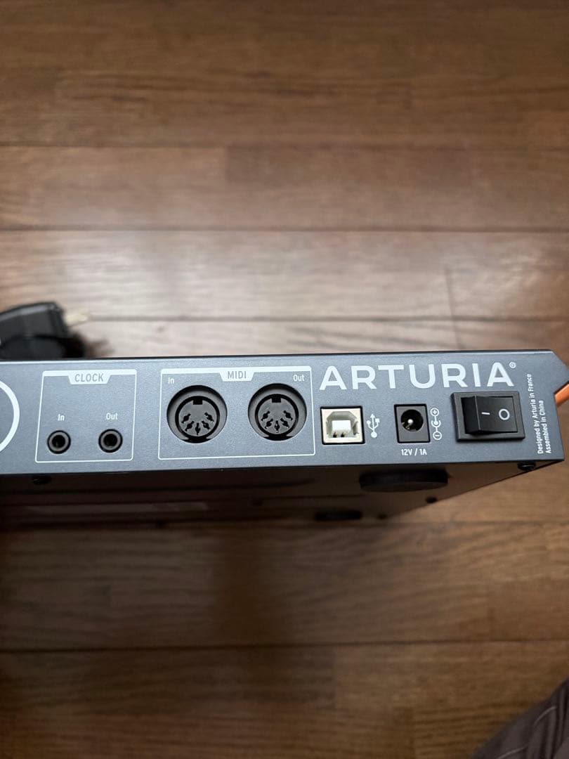 DTM・DAW Arturia Drumbrute Impact