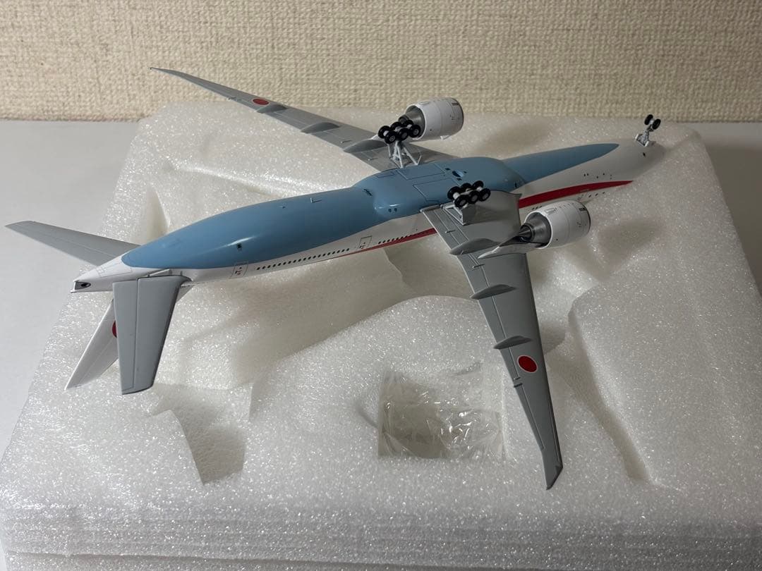 美品 gemini B777-300ER 航空自衛隊 日本国政府専用機