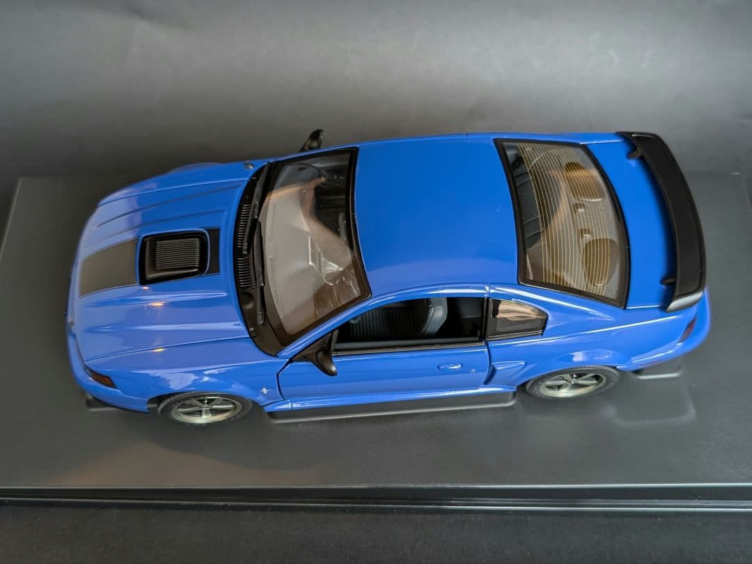 オートアート 1/18 FORD MUSTANG MACH1 '03 Blue