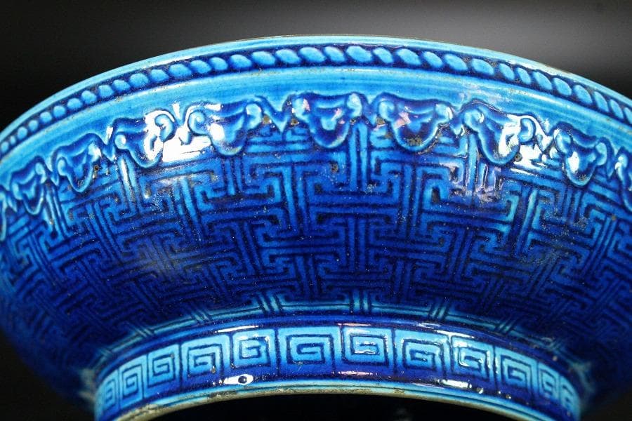 中国美術 青釉 刻模様 蓋物 φ14.5cm 乾隆年製(K-LC193)