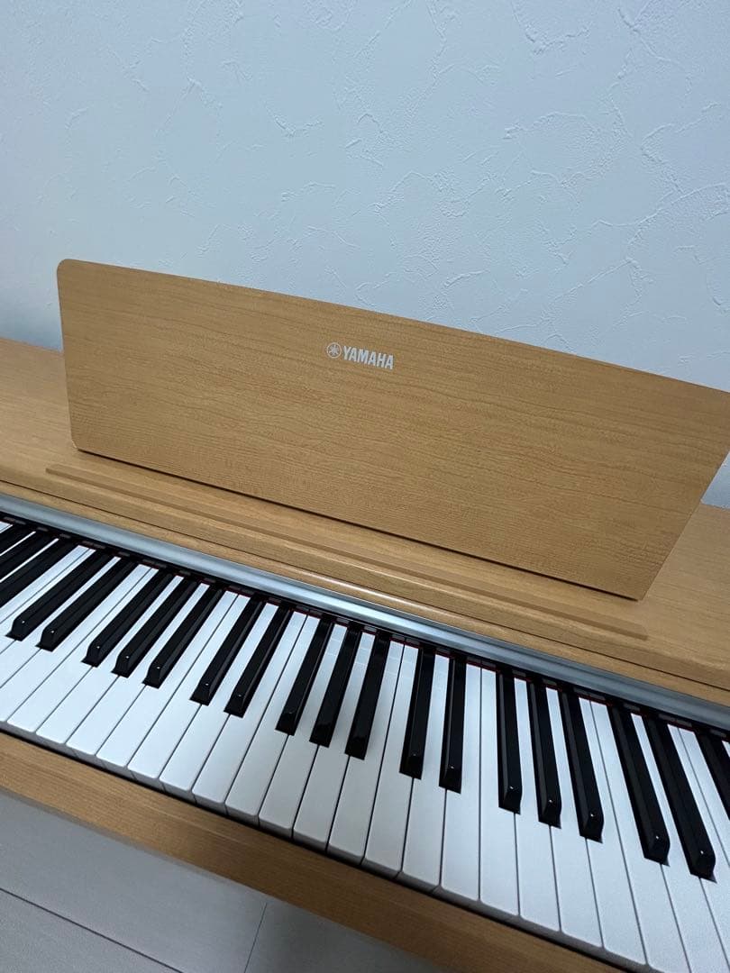YAMAHA ARIUS YDP-142C 電子ピアノ　最終価格