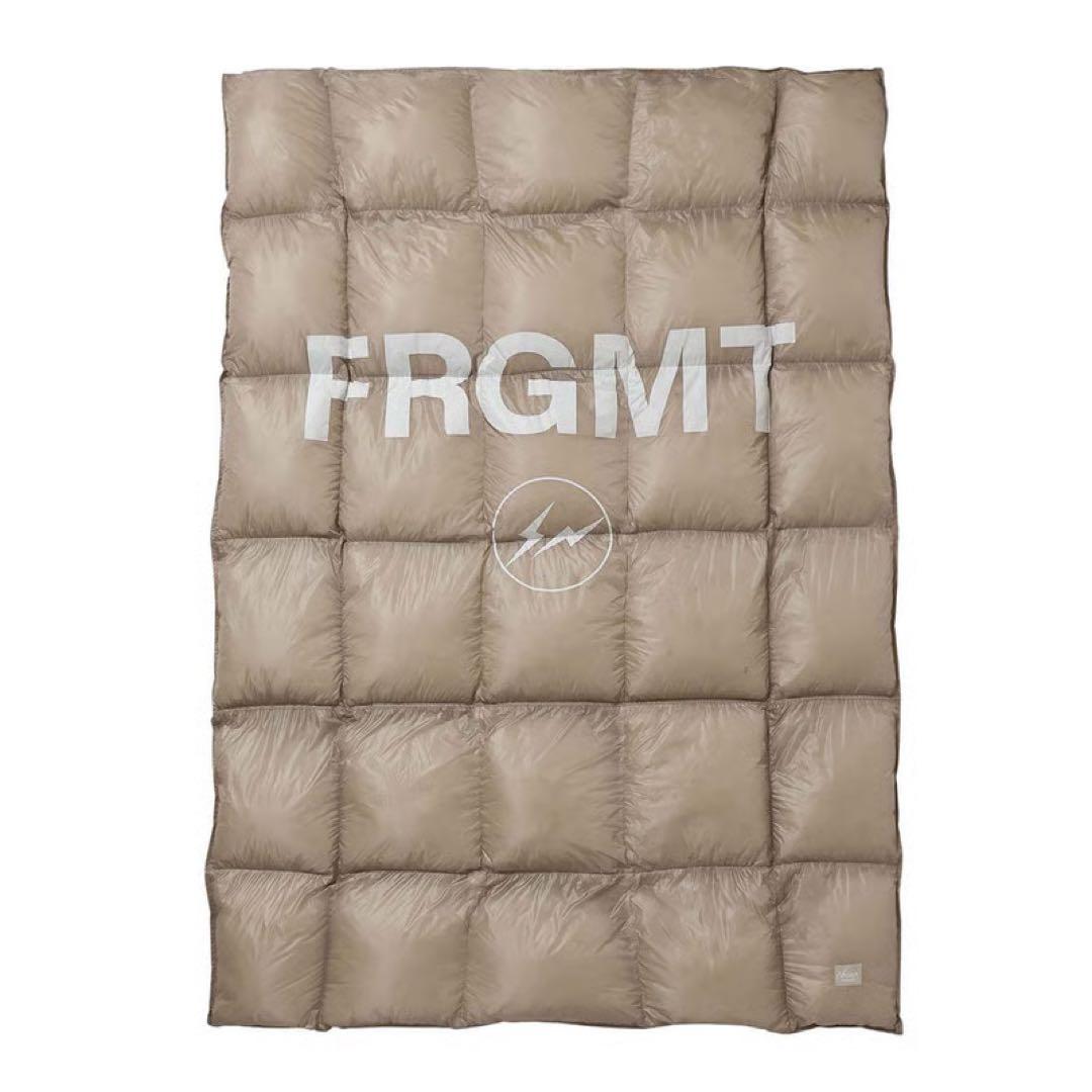 新品 NANGA FRAGMENT DOWN DUVET ダウンデュべ ベージュ