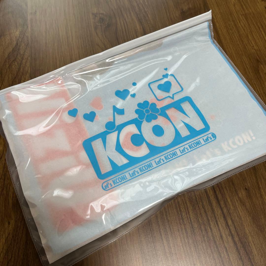 アイドル NiziU KCON 2022 JAPAN MD PACKAGE