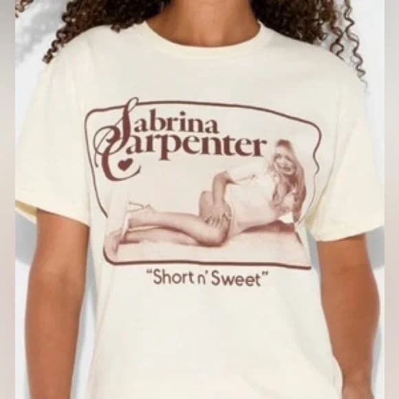 ミュージシャン Sabrina Carpenter - Band Tee - Size M