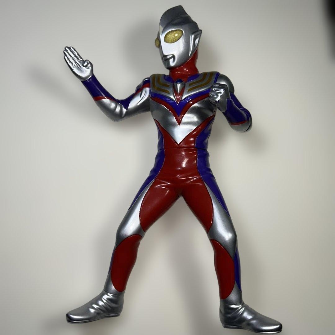 円谷プロ2008 BANPRESTO ウルトラマン ティガ　アクションフィギュア