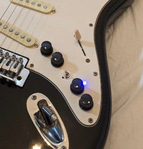 ギター Fuzz Face in the modified Stratocaster
