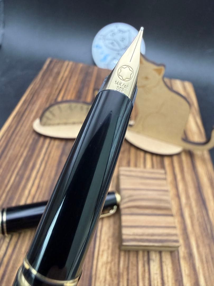 MONTBLANC 万年筆 クラシック 14ct EF