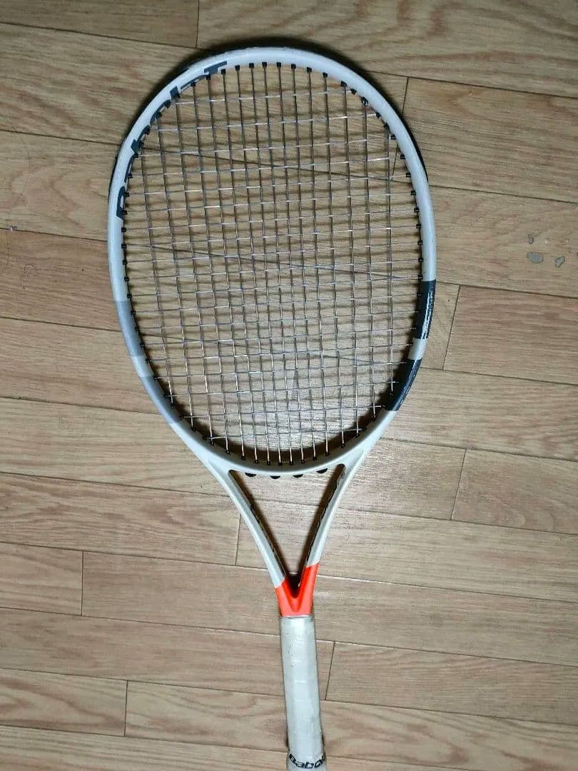 Babolat Pure Strike テニスラケット