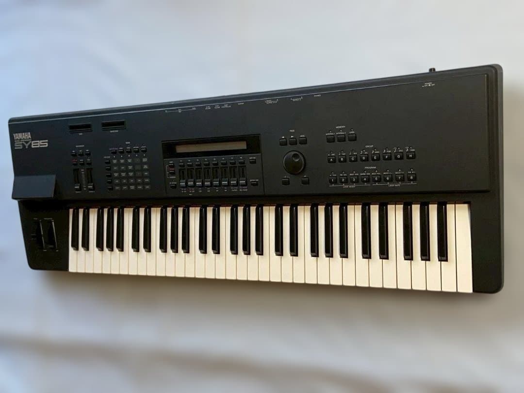YAMAHA ヤマハ SY85 シンセサイザー 61鍵盤