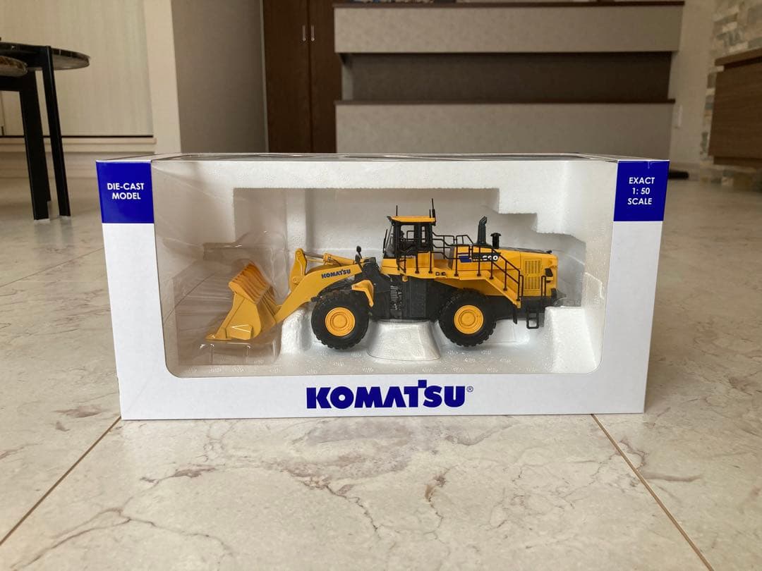 模型製作用品 KOMATSU WA600-8