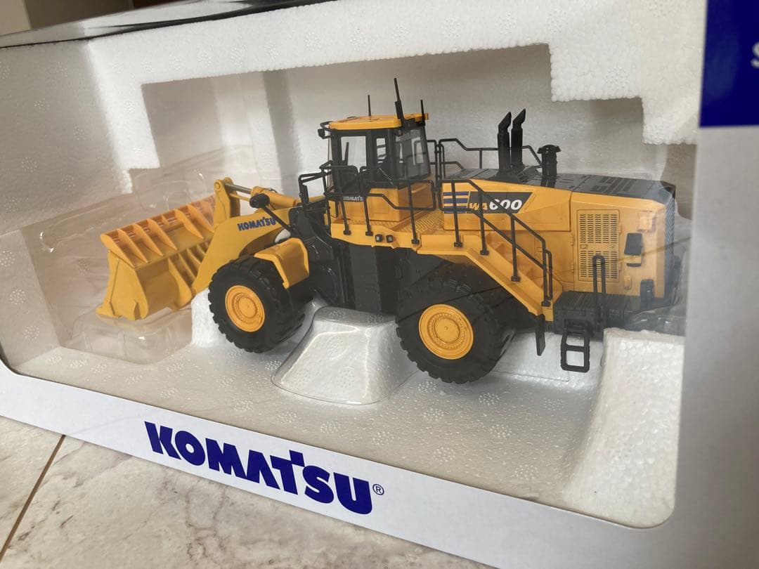 模型製作用品 KOMATSU WA600-8