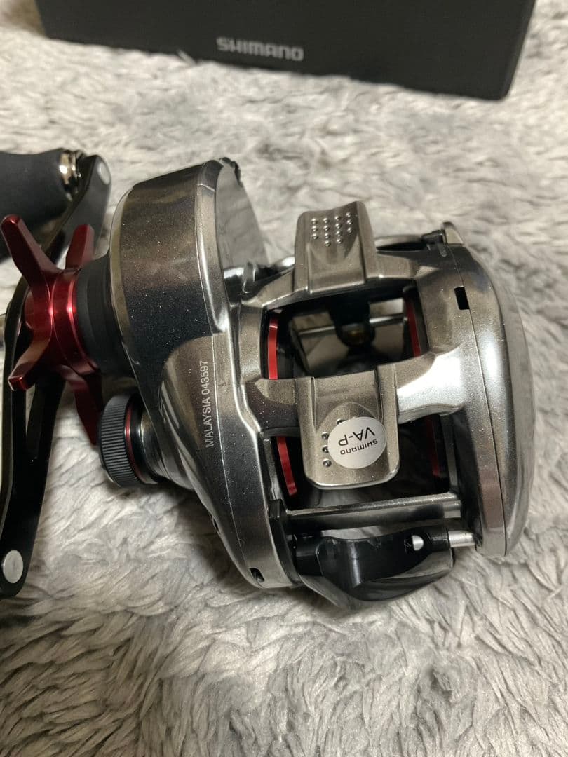 シマノ スコーピオンMD 300LHXG 新品 未使用 SHIMANO