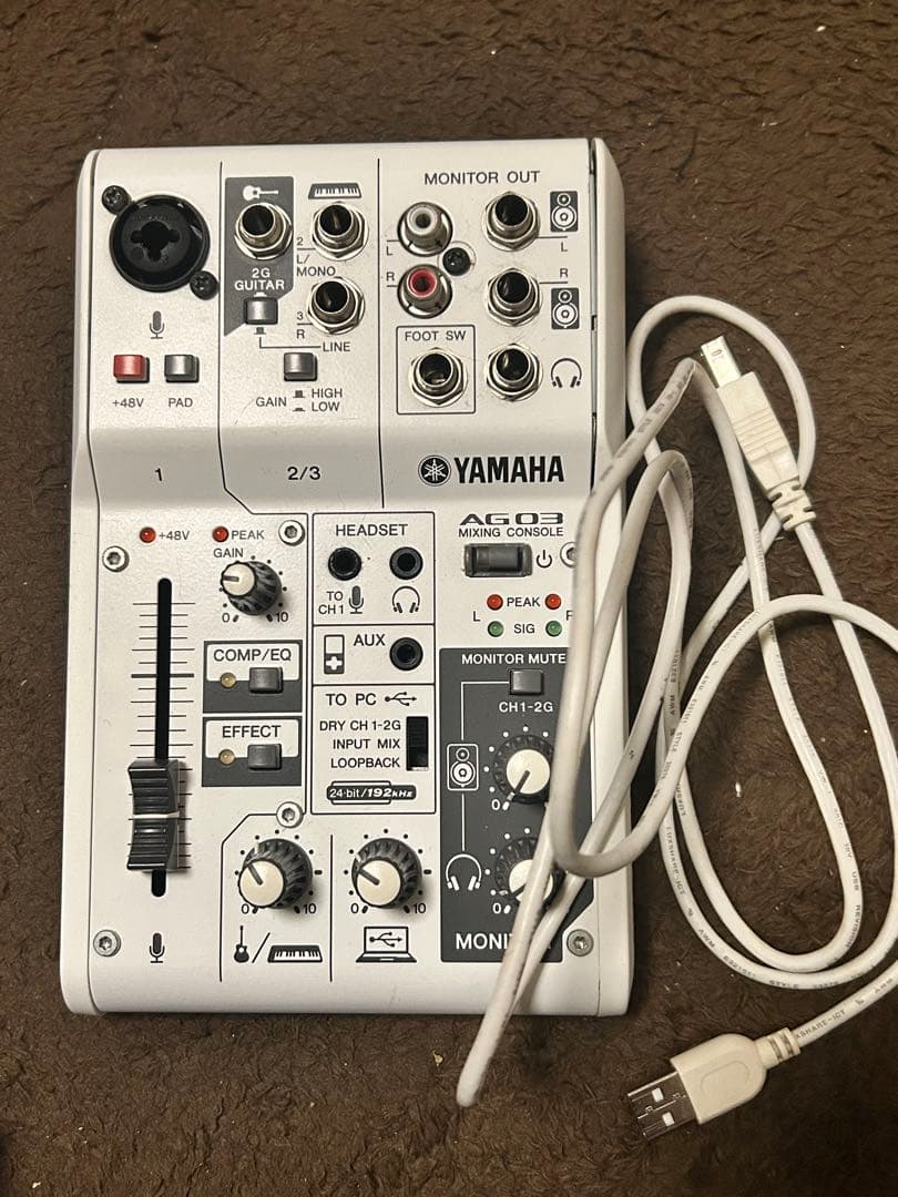 YAMAHA AG03 ミキサー(ケーブル付き)