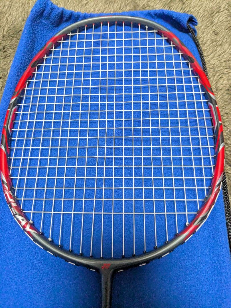 Yonex Arcsaber 11 プレイ バドミントンラケット