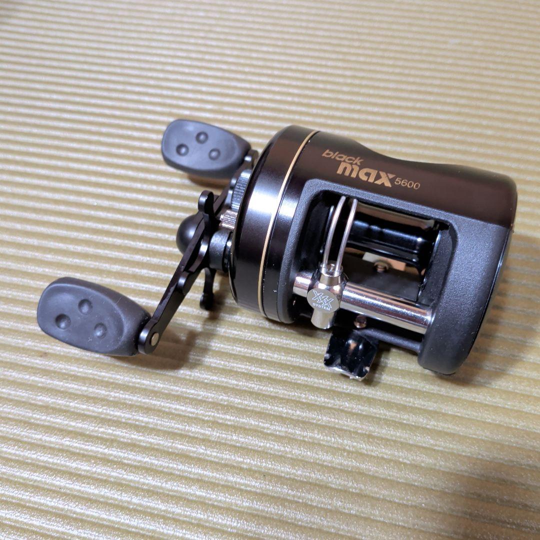 アブ　アブガルシア　アンバサダー　ブラックマックス　5600 雷魚　ブラックバス