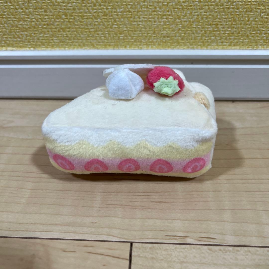 すみっコぐらし　ねこ　ショートケーキ　てのりぬいぐるみ