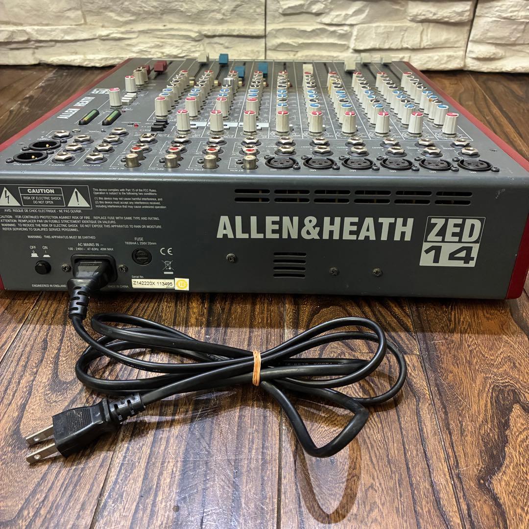 Allen & Heath ZED 14 アナログミキサー