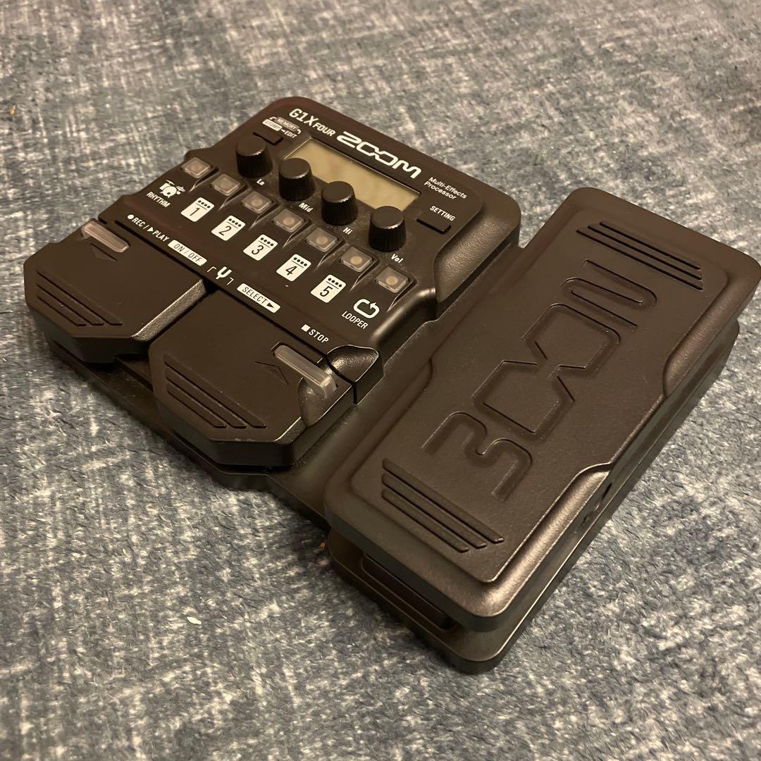 ZOOM G1X FOUR ギターエフェクター(500円値引き)