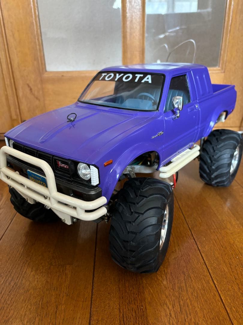 TOYOTA Bruiser 紫色 ラジコンカー