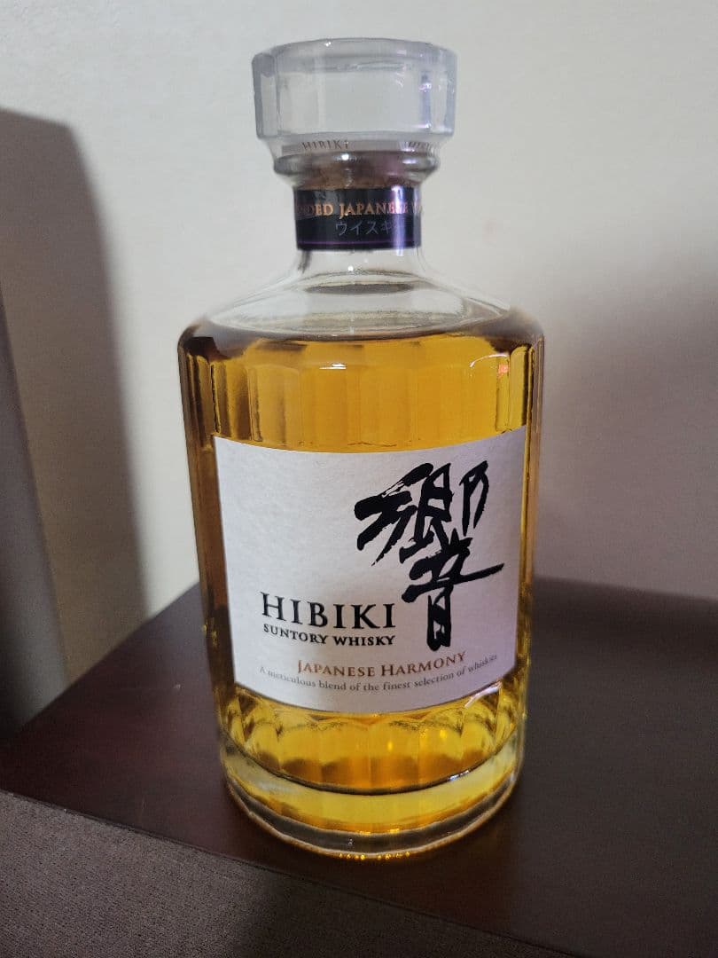 新品未開封✨響Hibiki JapaneseHarmonyウイスキー 700ml