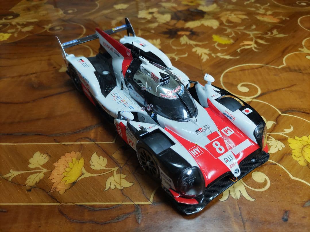 自動車 TOYOTA TS050 HYBRID 1/24
