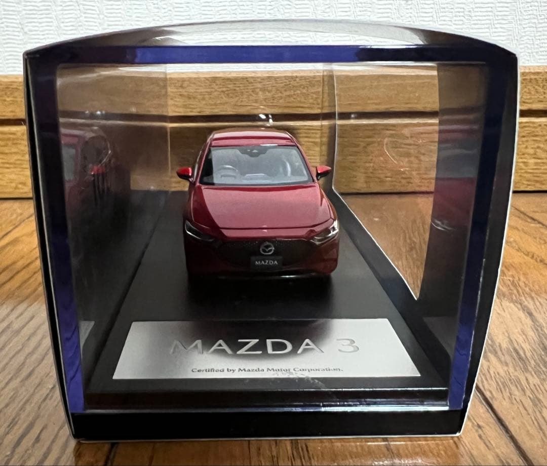 Mazda 3 ミニカー