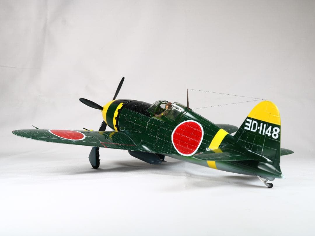 ハセガワ　1/32スケール　雷電　二一型　完成品