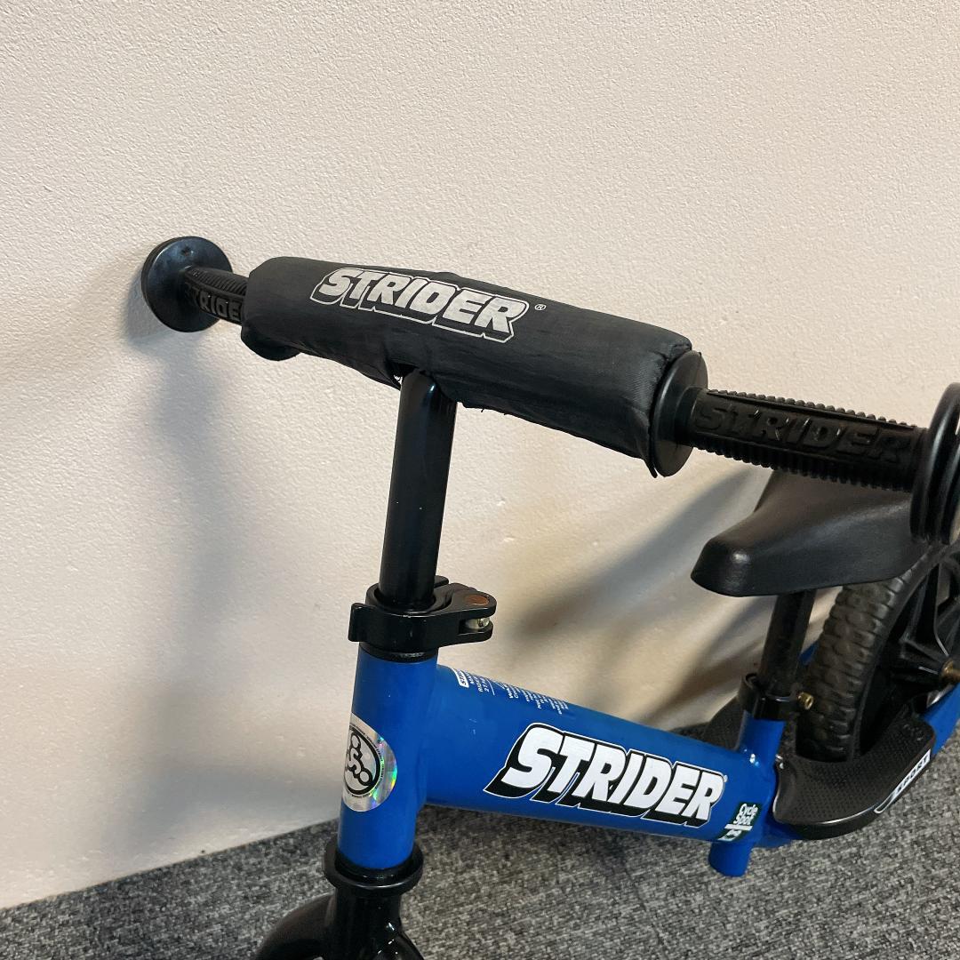 希少　マットブルー　ストライダー スポーツモデル 12インチ STRIDER