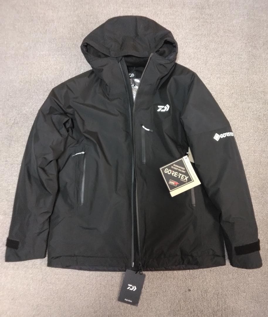 ダイワ GORE-TEX バーサタイルウィンタースーツ DW-1925 (L)