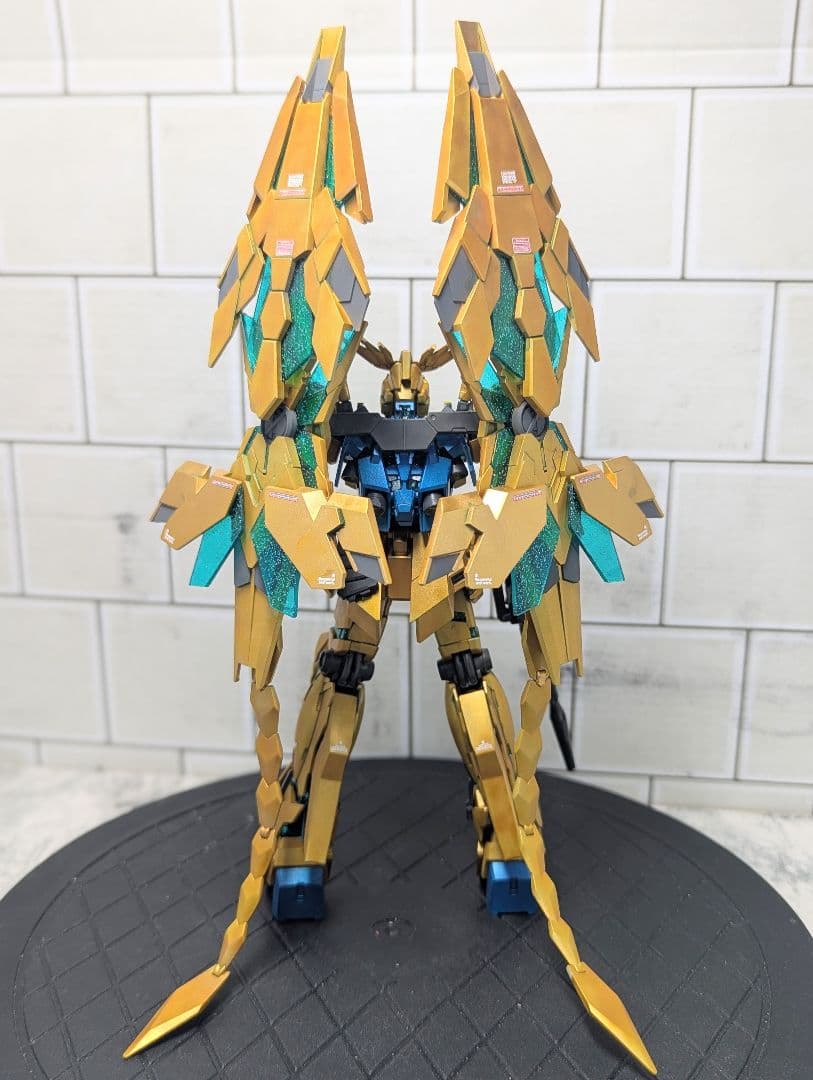 HGUC RX−0 フェネクス 最終決戦仕様 1/144 完成品