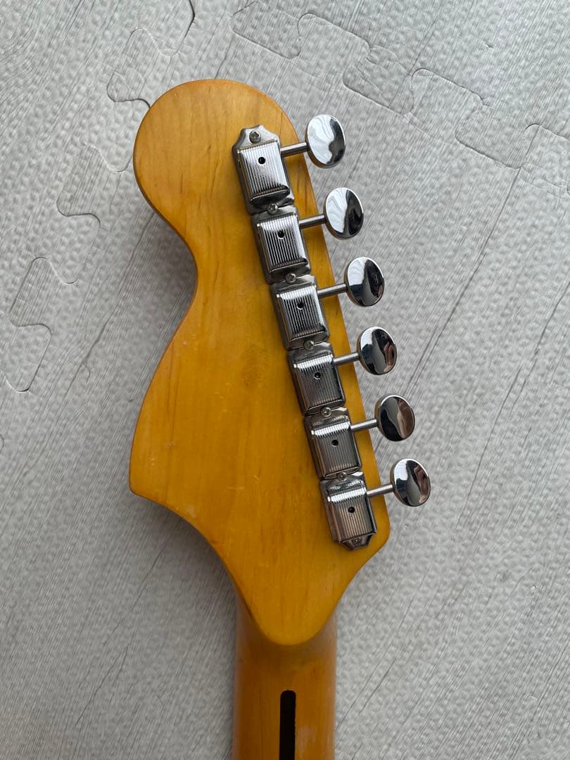 Stratocaster duck風　レリック加工