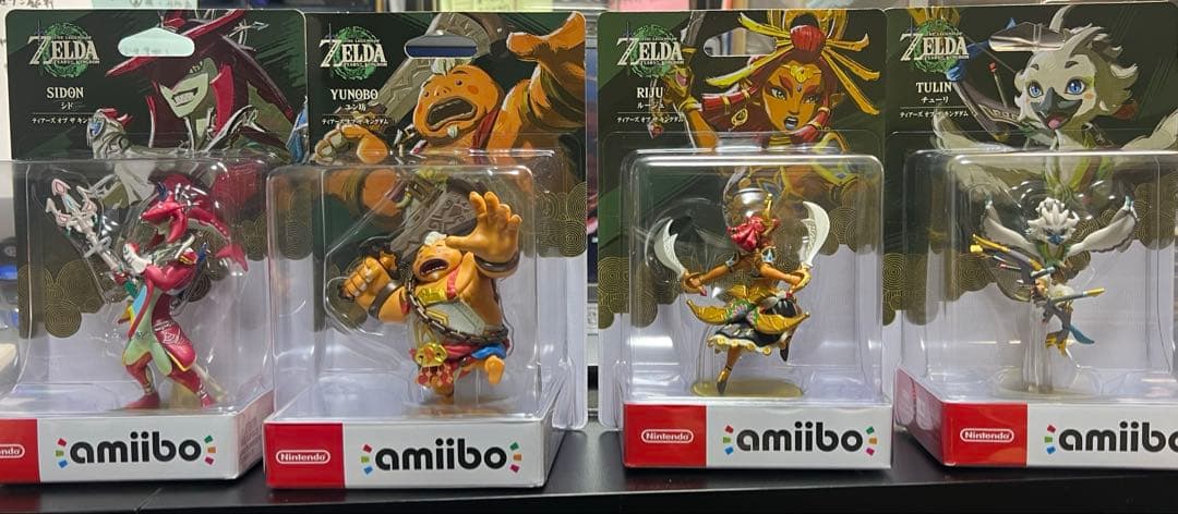 amiibo4種(ルージュ・シド・チューリ・ユン坊)セット