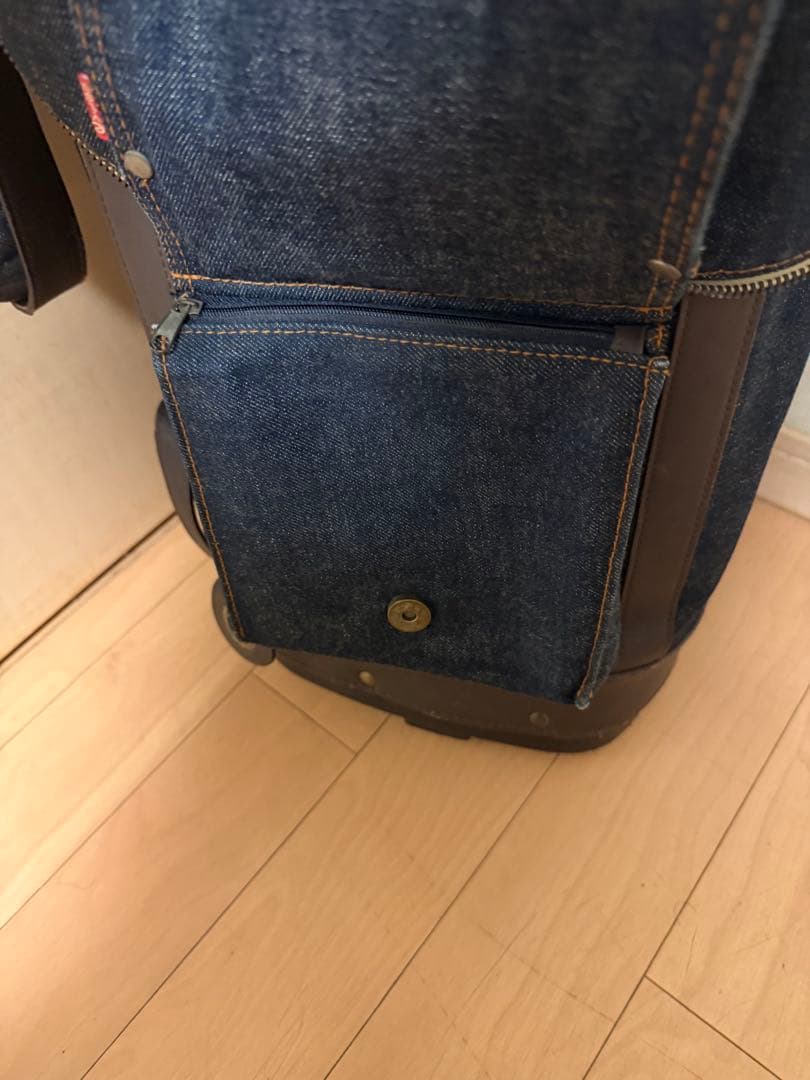 【希少品】エヴィス（EVISU）フード一体型キャディバッグ・デニム生地