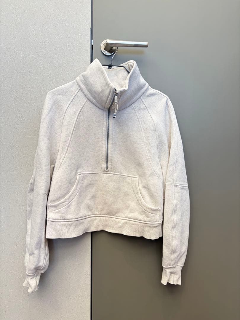 【超人気】ルルレモン　Scuba half zip hoodie
