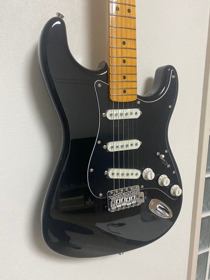 ギター Fender MIJ Traditional 70s Stratocaster