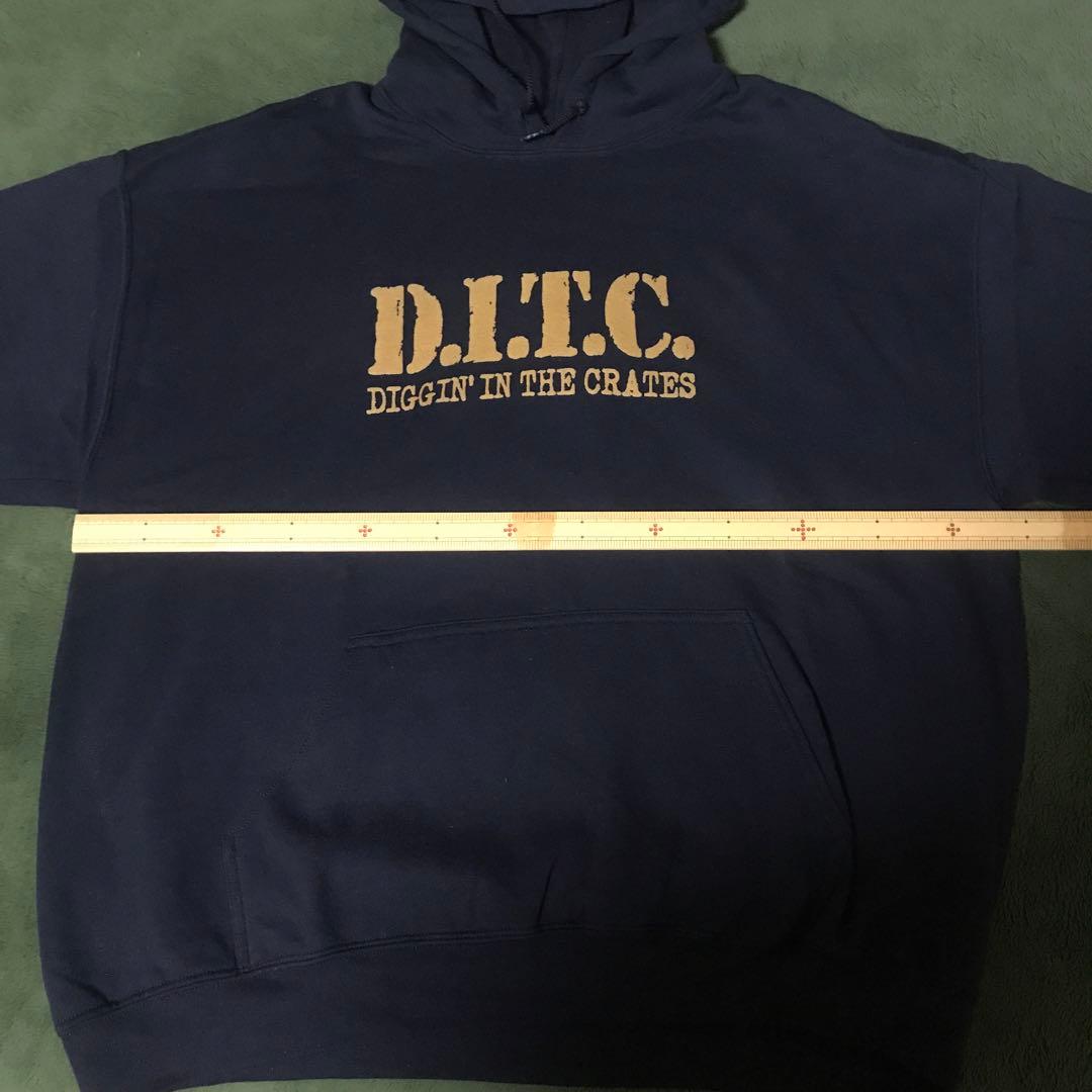 D.I.T.C. パーカー XL