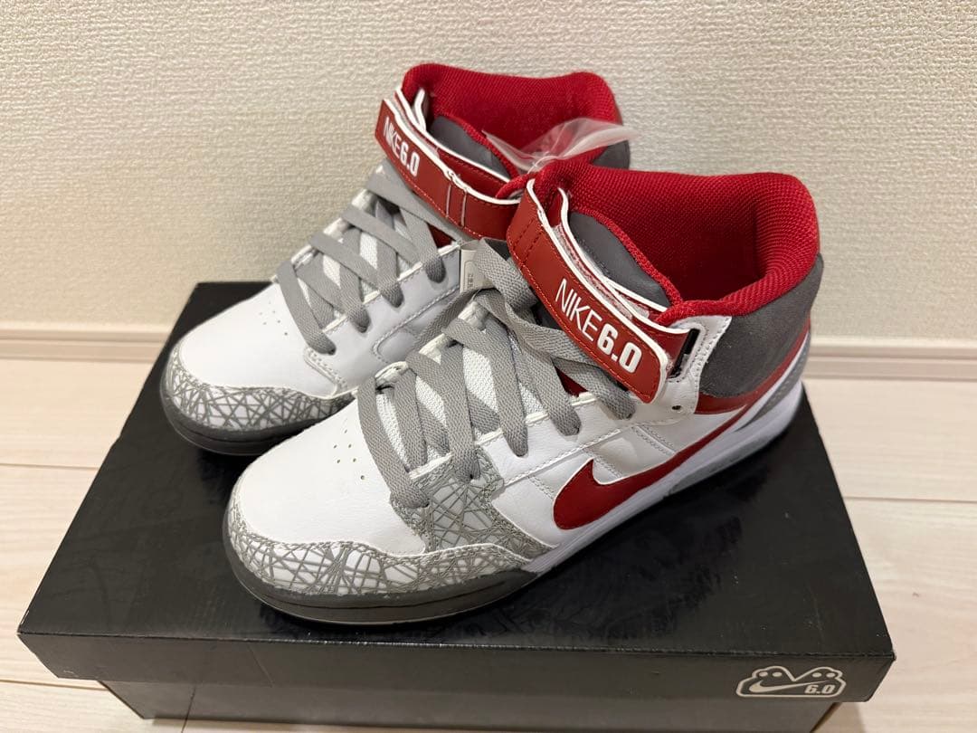 シューズ(男性用) NIKE AIR MORGAN MID