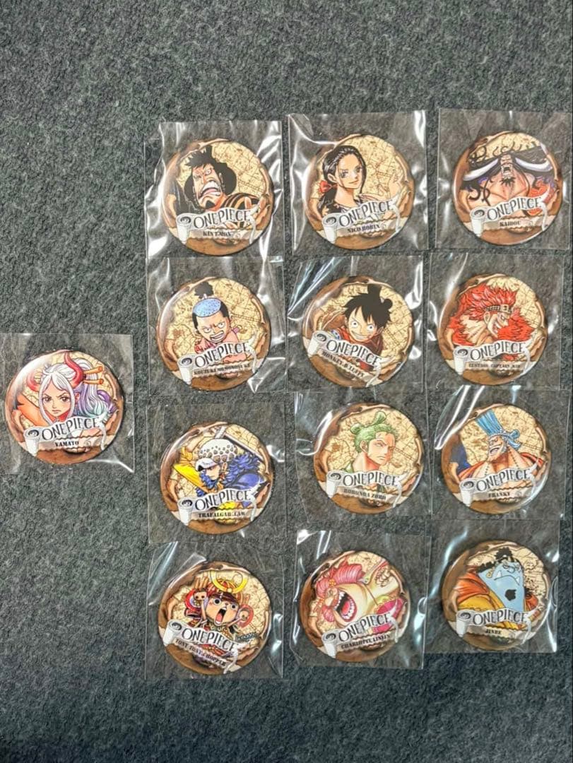 ONE PIECE コレクション缶バッジ 13種 まとめ売り