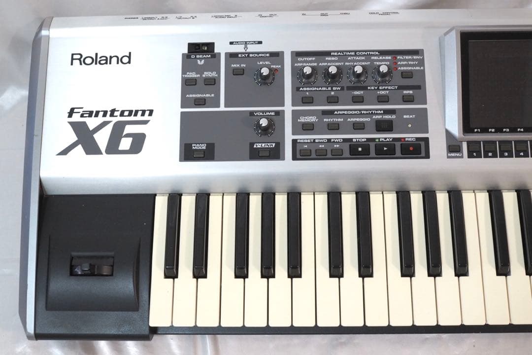 Roland Fantom-X6 シンセサイザー 動作確認済み ※液晶難あり