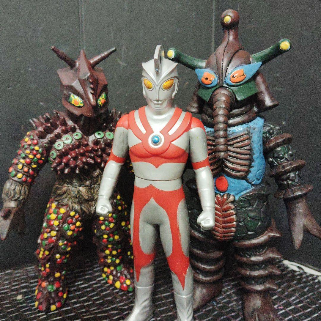 なみちゃんウルトラ怪獣旧型絶版ソフビヤプール.ヒッポリト.ベムスター