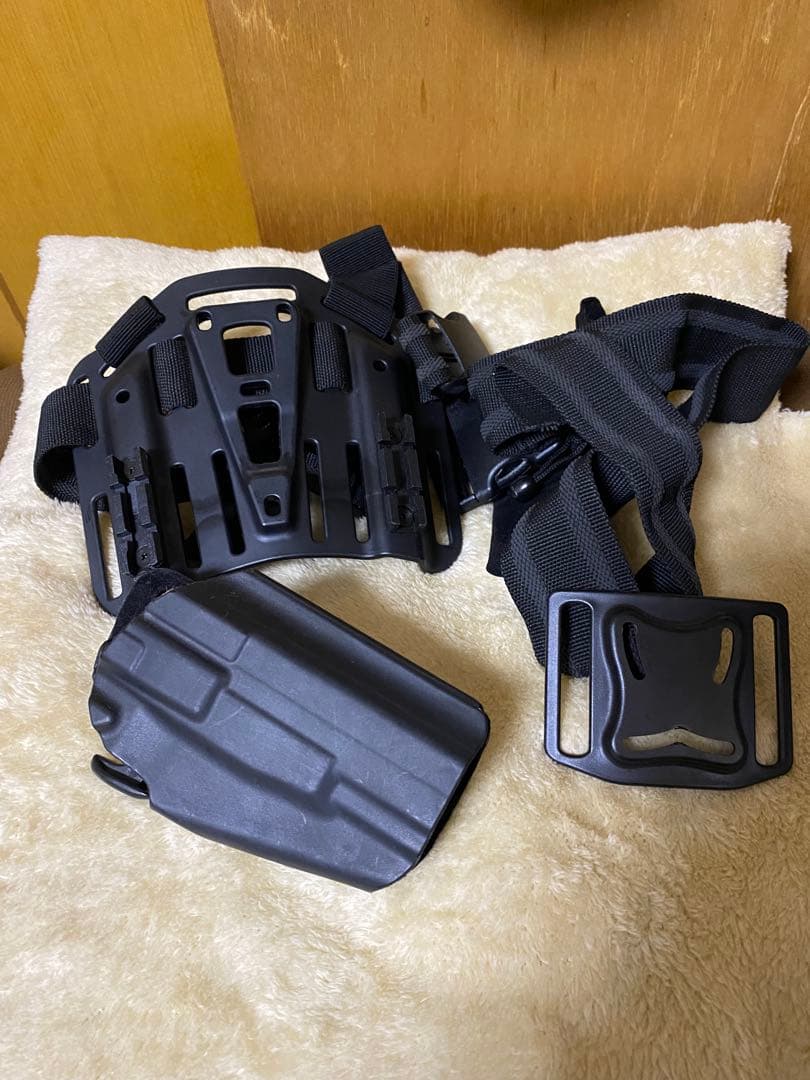 即決さらに値下げ！【東京マルイ】G18Cカスタム品_グロック