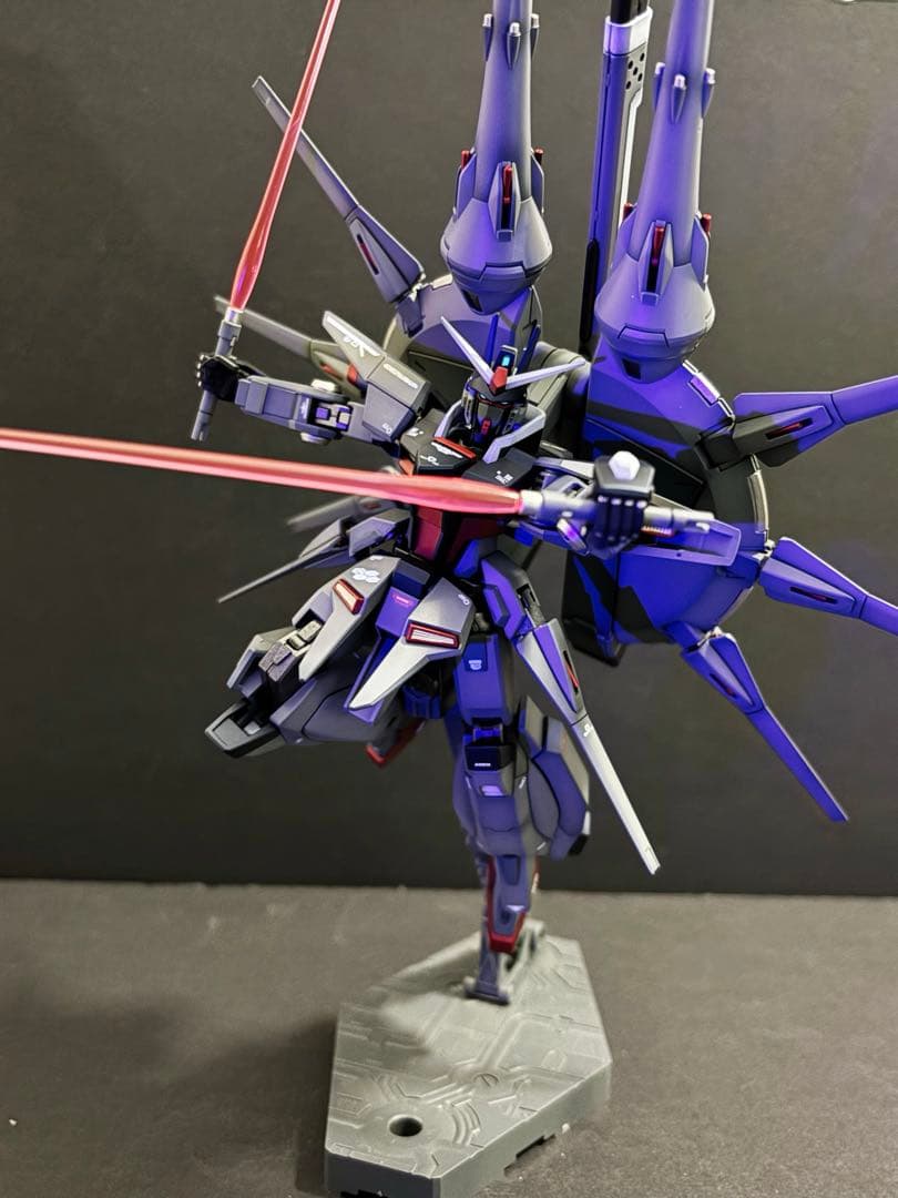 HG レジェンドガンダム　全塗装完成品　台座付属