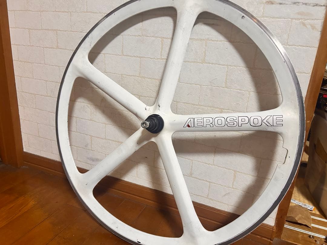 AEROSPOKE エアロスポーク 700c リア リヤ ホイール