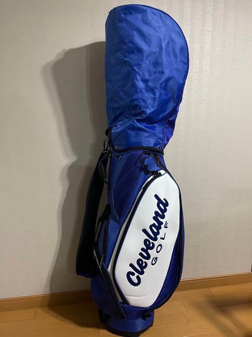 美品　Cleveland Golf キャディバッグ 青白