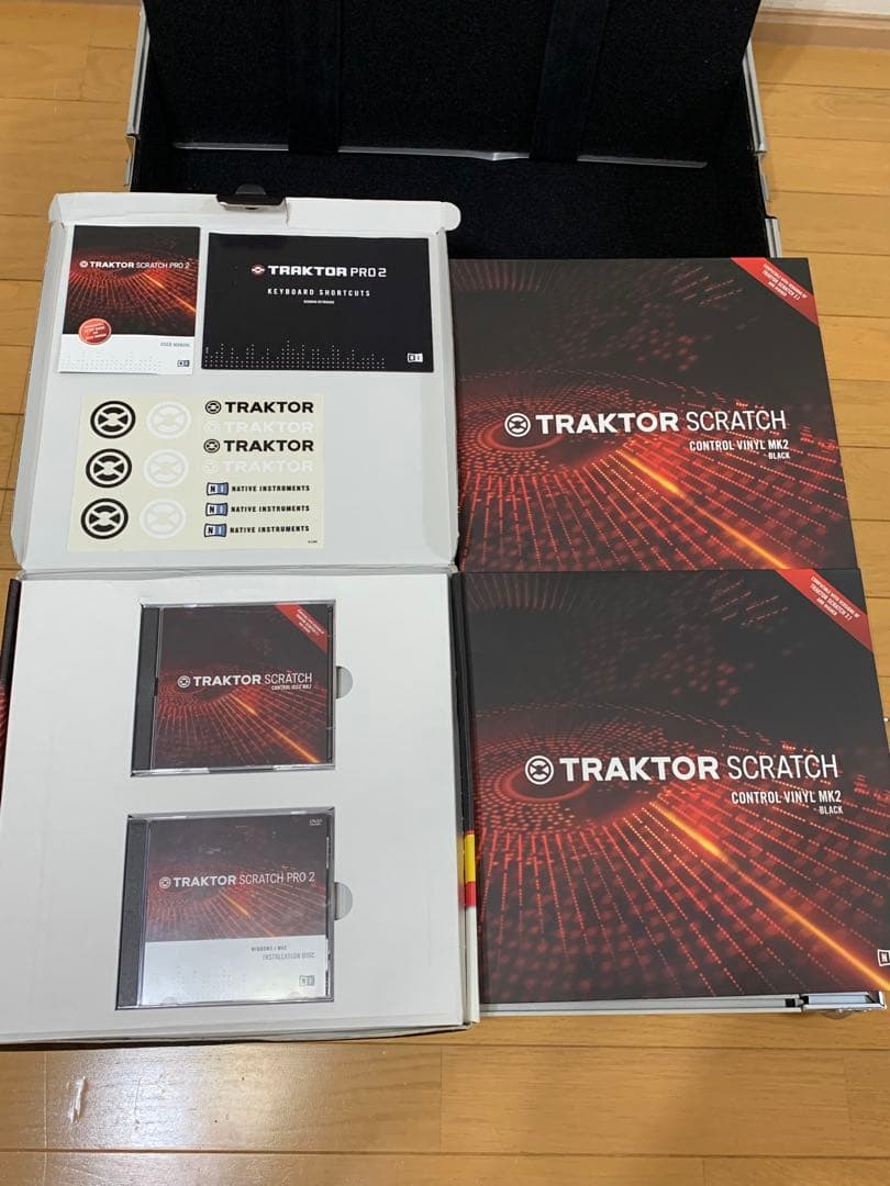 DJ機材 NATIVE INSTRUMENTS TRAKTOR KONTROL S4
