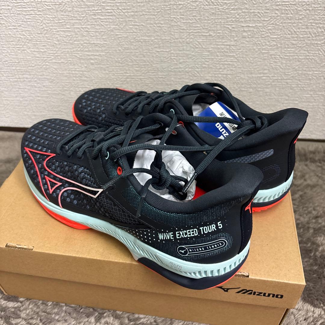 【目玉商品！！】Mizunoテニスシューズ